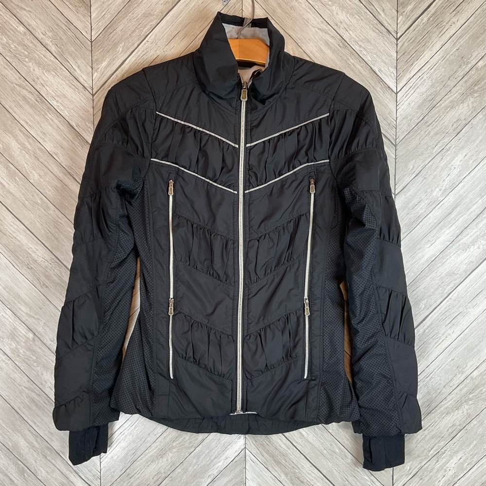 Lululemon Athletica Outward Bound Run Jacket - Gem